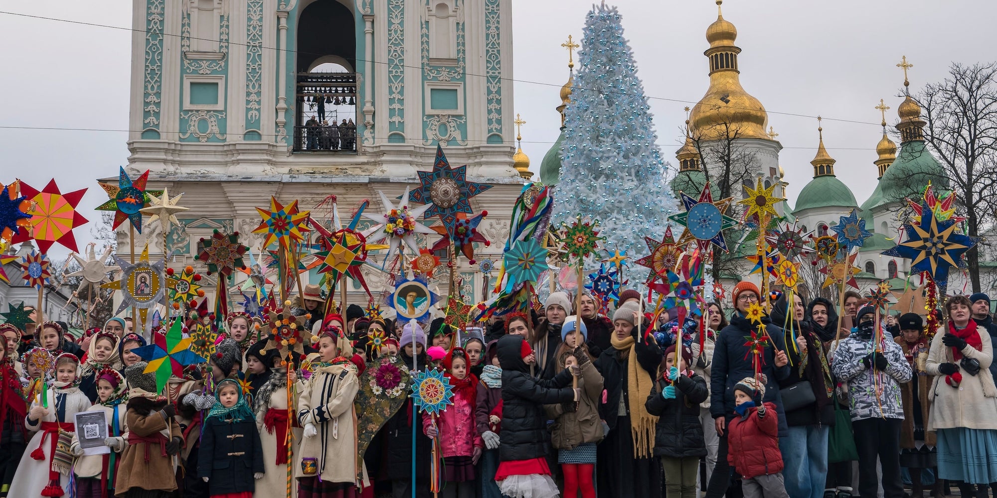 Traditional Ukrainian Christmas Customs & Folklore Explained
